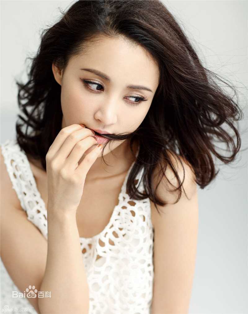 高清张歆艺(Zhang Xinyi)精彩图册-万佳直播吧