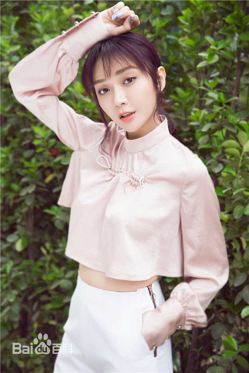 最新潘之琳(Feeling Pan)在《一不小心爱上你》 饰 秦米粒中的壁纸-万佳直播吧