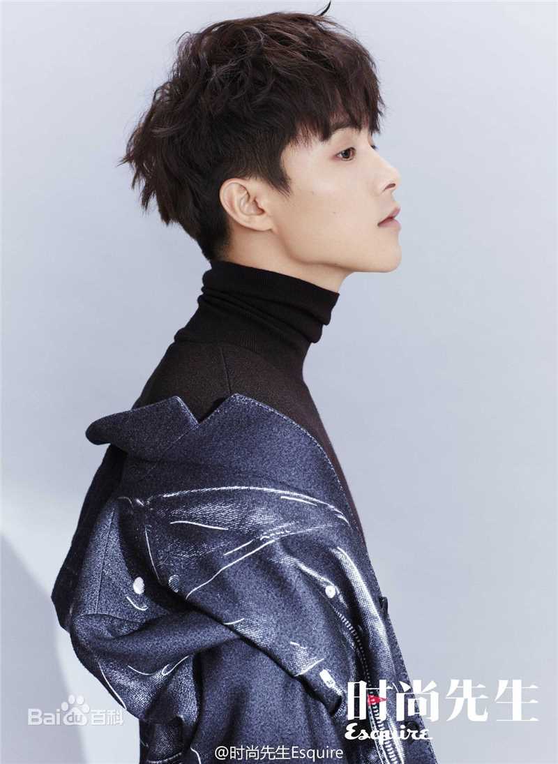 最新马天宇(Ray Ma)在《时尚先生Esquire》中的壁纸-万佳直播吧