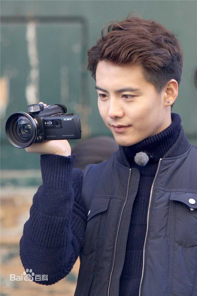 高清马天宇(Ray Ma)在东方卫视真人秀《花样姐姐》中的图集-万佳直播吧