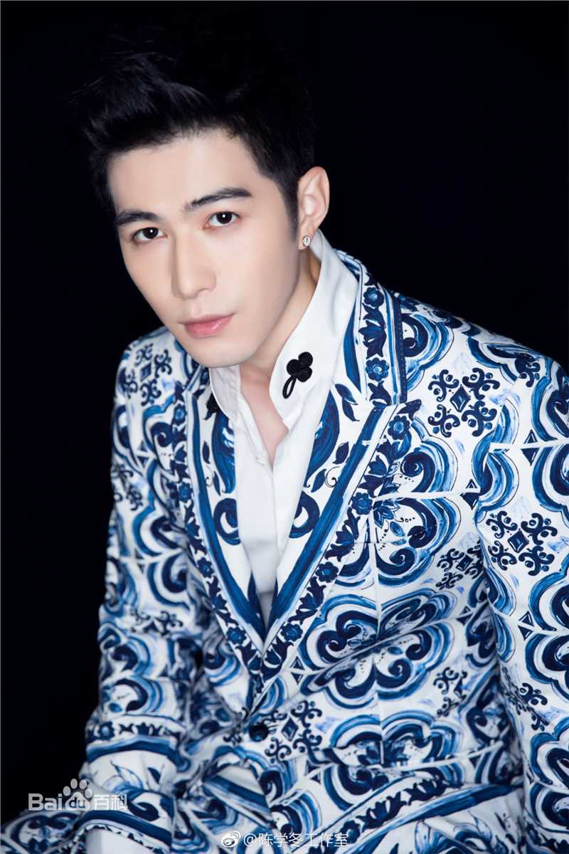 最新陈学冬(Cheney Chen)性感图片-万佳直播吧