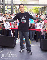 林佑威(Lin Youwei)前后照片-万佳直播吧