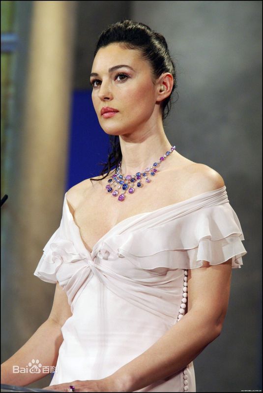 最全莫妮卡·安娜·玛丽亚·贝鲁奇(Monica Anna Maria Bellucci)精彩图册1-万佳直播吧
