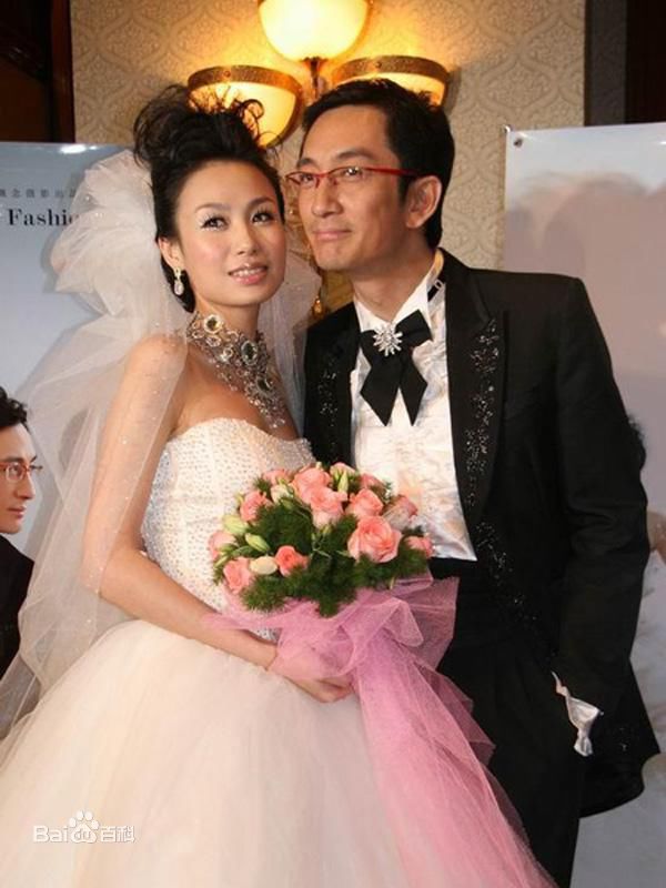 吴启华(Lawrence Ng Kai Wah)与石洋子性感图片图集-万佳直播吧