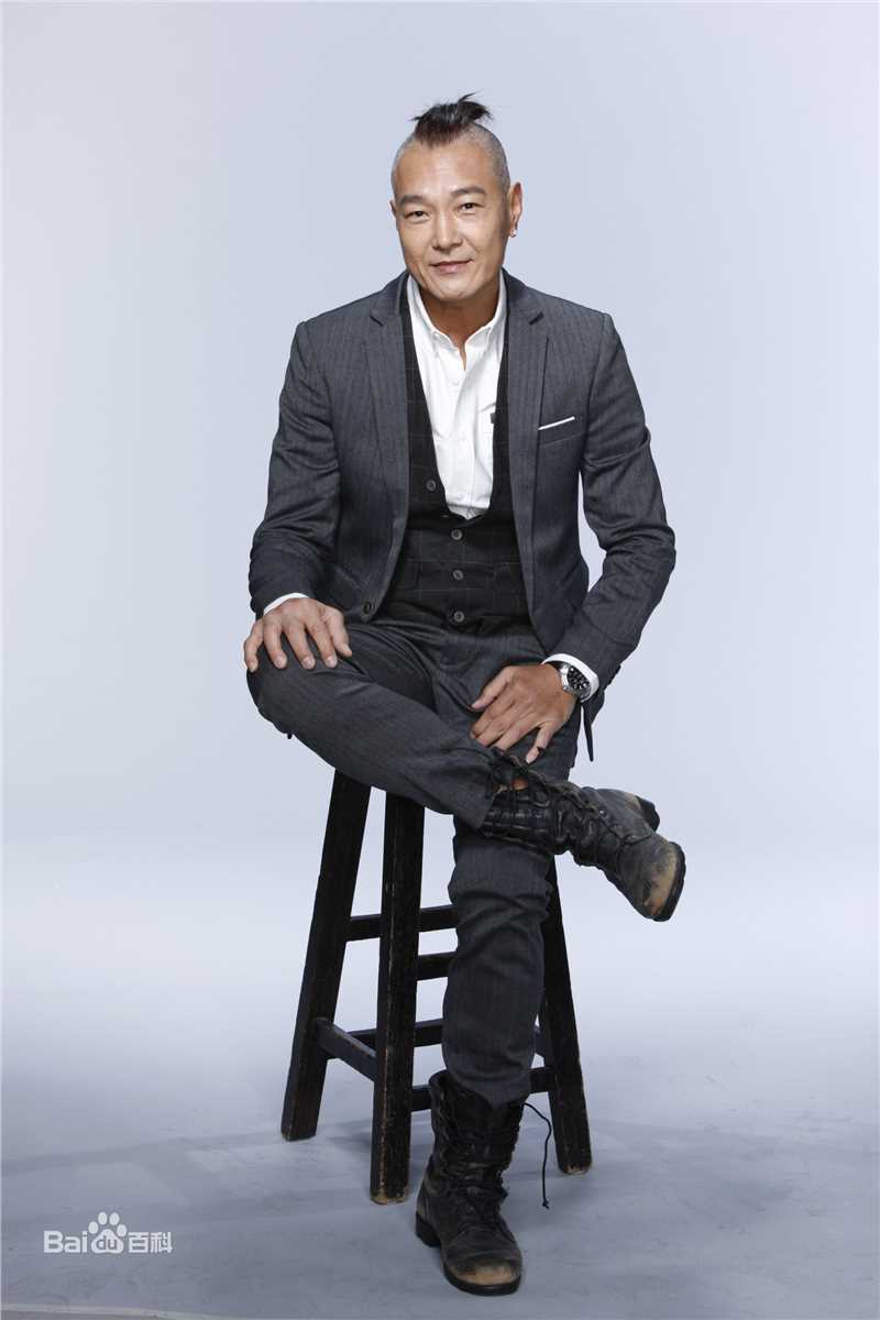 卢惠光(Kenneth Lo)前后照片-万佳直播吧