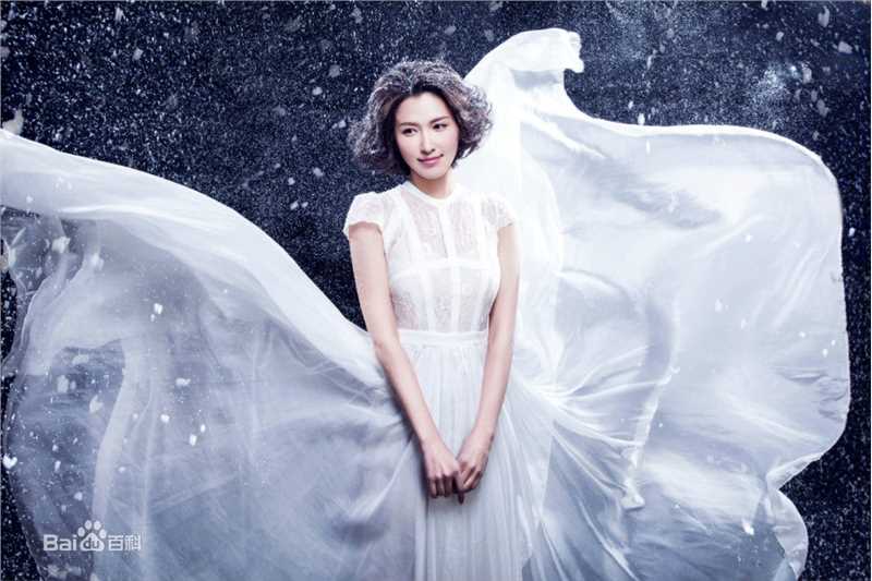 徐洁儿(Jill Hsu)化身冰雪女王生活照-徐洁儿(Jill Hsu)化身冰雪女王生活照相册-万佳直播吧