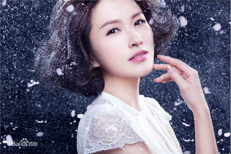 徐洁儿(Jill Hsu)化身冰雪女王生活照-徐洁儿(Jill Hsu)化身冰雪女王生活照相册-万佳直播吧