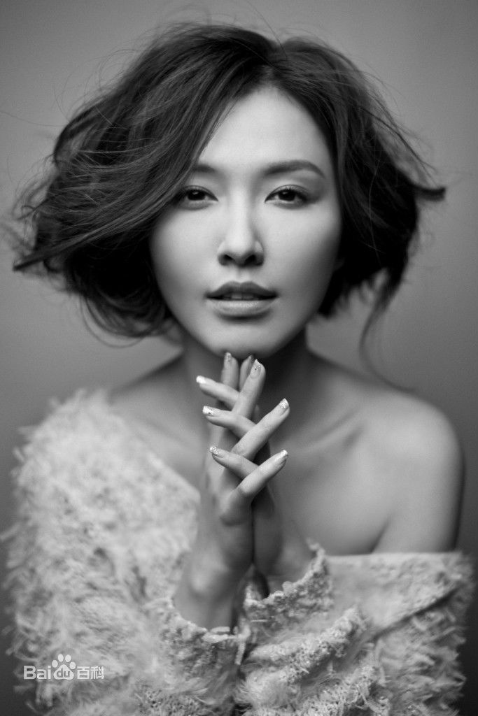 徐洁儿(Jill Hsu)时尚大片性感图片图集-万佳直播吧