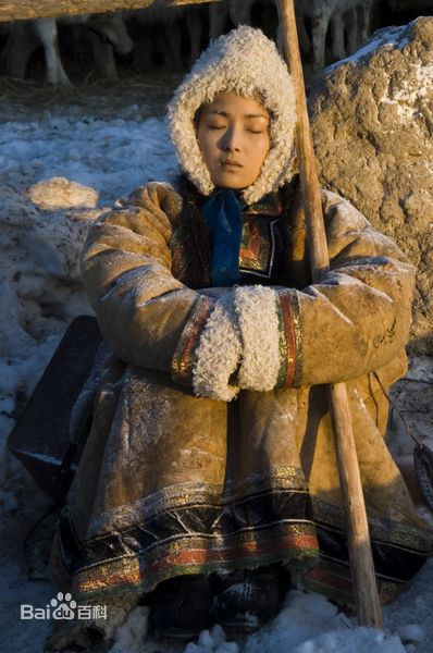 黄曼(Huang man)《生于1949》（后更名《人生无悔》）高清剧照-万佳直播吧