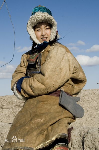 黄曼(Huang man)《生于1949》（后更名《人生无悔》）高清剧照-万佳直播吧