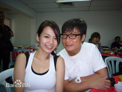 最新吕慧仪(Koni, Lui Wai Yee)性感图片-万佳查