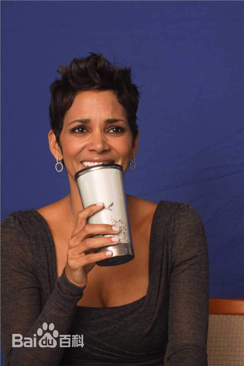 哈莉·贝瑞(Halle Berry)精彩图册-最优质哈莉·贝瑞(Halle Berry)精彩图册-万佳直播吧