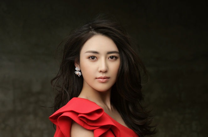 黎一萱(Creese)前后照片-万佳直播吧