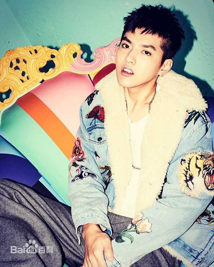 高清吴亦凡(KRIS)在《YOHO GIRL》中的图册-万佳直播吧