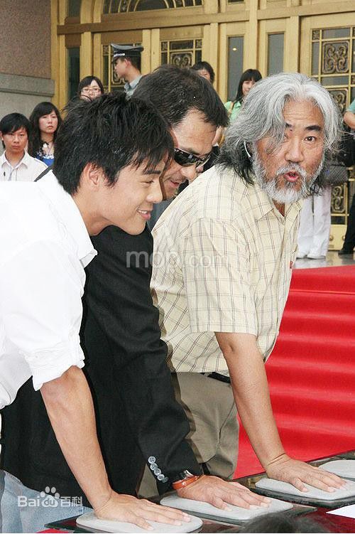 窦智孔(Bobby Dou)第3届电视风云颁奖典礼壁纸壁纸-万佳直播吧