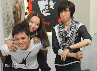 窦智孔(Bobby Dou)生活照-最优质窦智孔(Bobby Dou)生活照-万佳直播吧