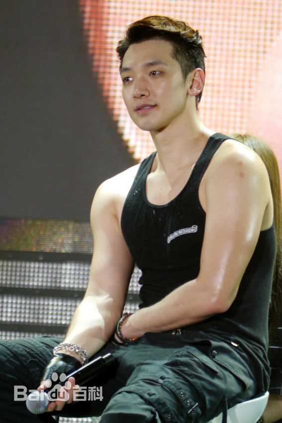 郑智薰(英文名:Rain 韩文名： 罗马拼音：Jung Ji Hoon)Rain Effect Show性感图片图集-万佳直播吧