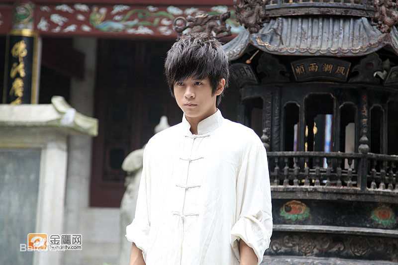 精选武艺(Philip Wu/Philip Lau)在《快乐男声》比赛中的图册-万佳直播吧