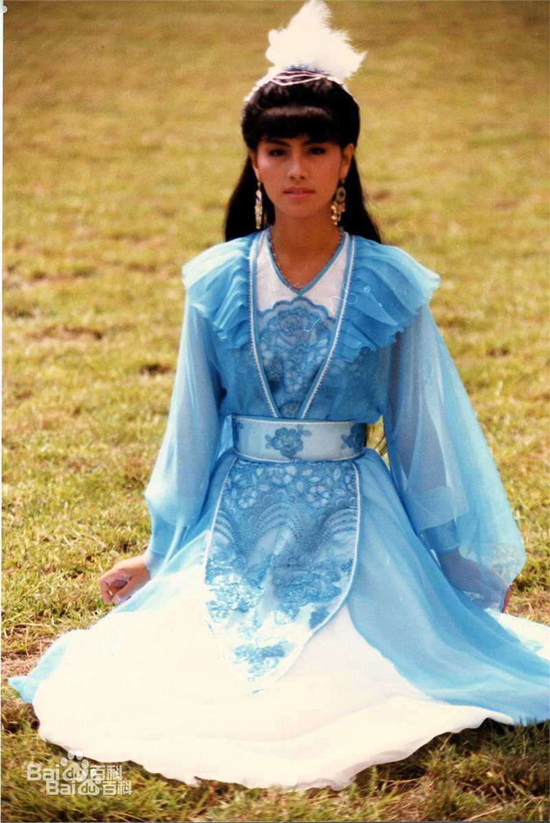 田丽(Lily Tien)前后照片-万佳直播吧