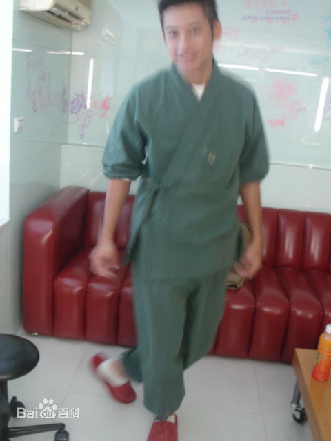 周孝安(Kurt Chou)生活照生活照-周孝安(Kurt Chou)生活照生活照相册-万佳直播吧