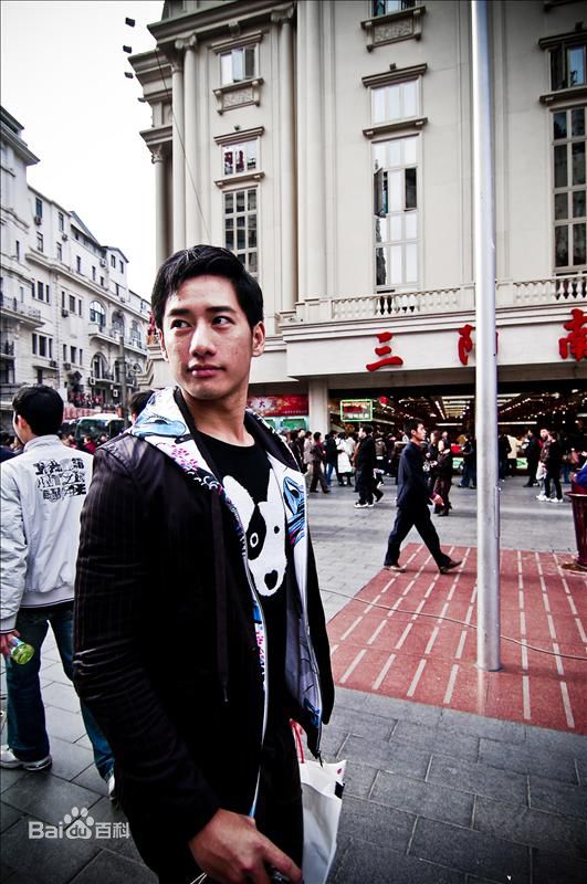 周孝安(Kurt Chou)生活照生活照-周孝安(Kurt Chou)生活照生活照相册-万佳直播吧