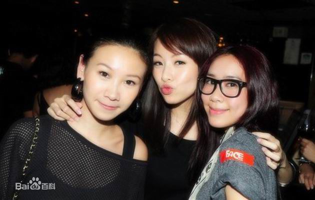 精选区文诗(Angela Au)精彩图册-万佳直播吧