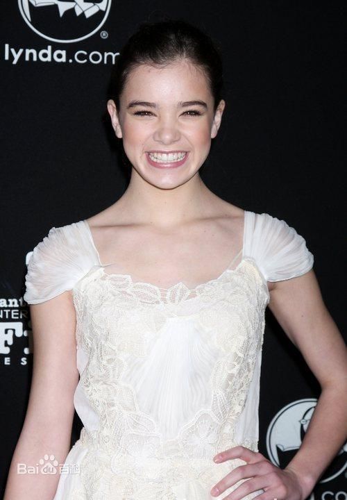 海莉·斯坦菲尔德(Hailee Steinfeld)精彩图册-最优质海莉·斯坦菲尔德(Hailee Steinfeld)精彩图册-万佳直播吧