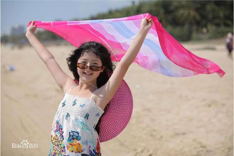 方圆(Fiona Fang)最全外景壁纸-万佳直播吧