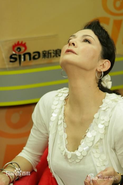 席曼宁(Man-Ning Si（Li Shuk Fan）)做客新浪访谈图册-万佳直播吧