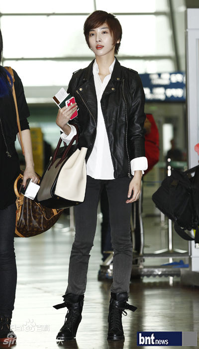 最全李海仁(Lee Hae In)精彩图册-万佳直播吧