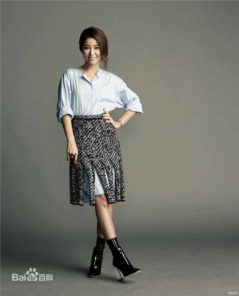 林心如(Ruby Lin)VOGUE生活照-万佳直播吧