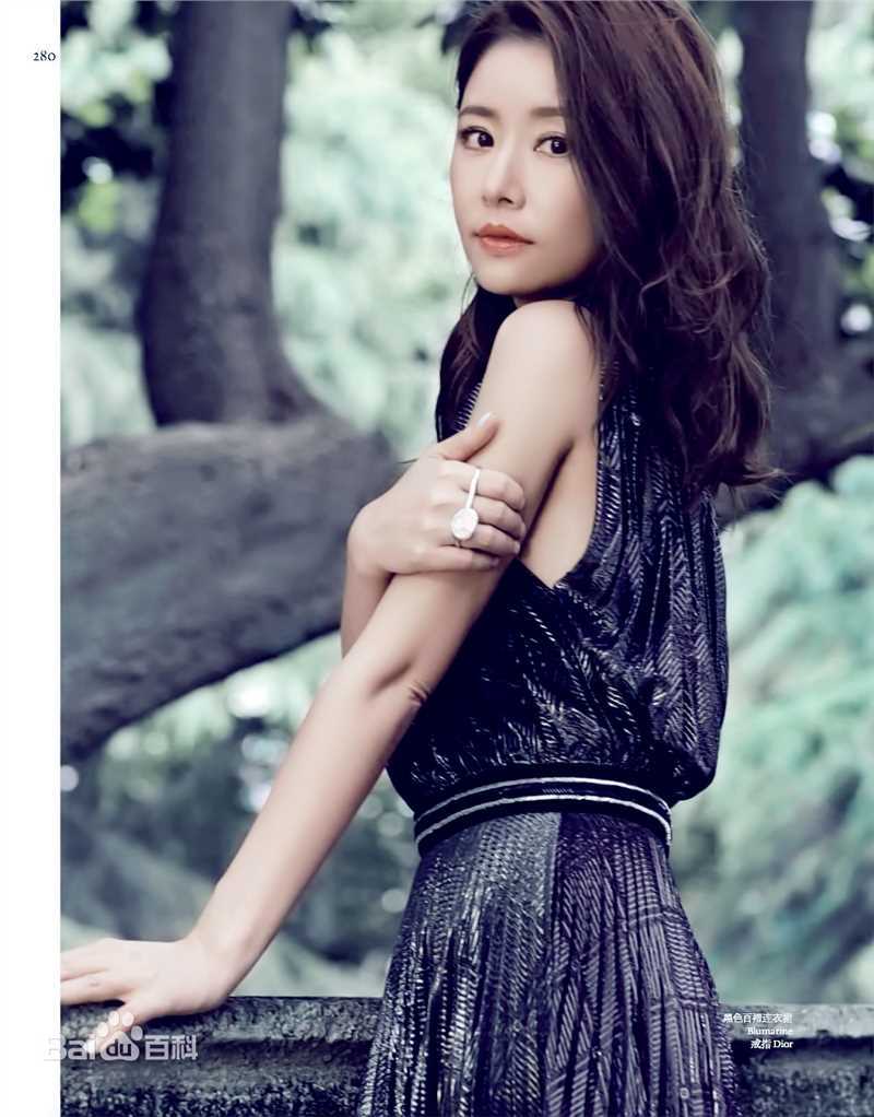 林心如(Ruby Lin)VOGUE生活照-万佳直播吧