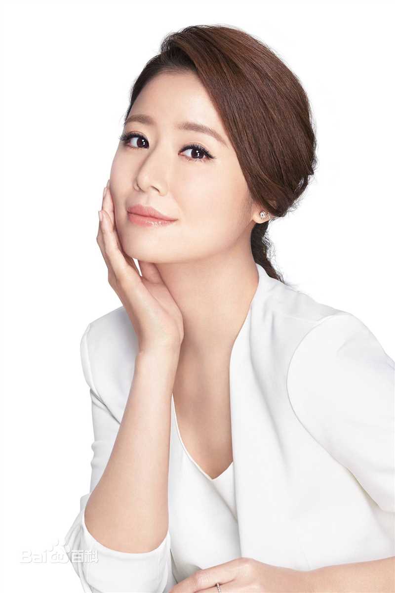 林心如(Ruby Lin)代言-雅诗兰黛图册-万佳直播吧