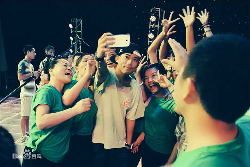 苏醒(Allen Su)生活照图片图集-万佳直播吧