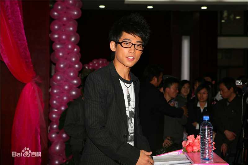 苏醒(Allen Su)生日会系列图片前后照片-万佳直播吧
