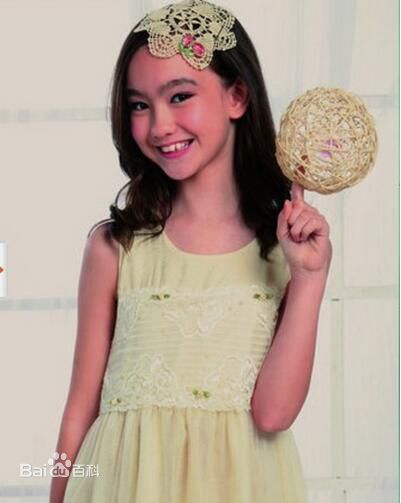 香奈儿·辛普森(Xinel·Simpson)生活照-最优质香奈儿·辛普森(Xinel·Simpson)生活照-万佳直播吧