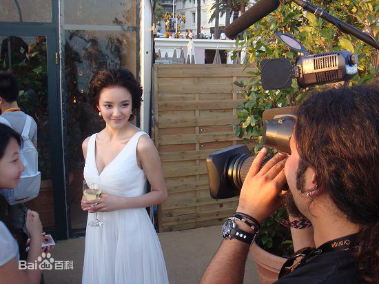 最新刘雨欣(Angel Liu)精彩图册-万佳直播吧