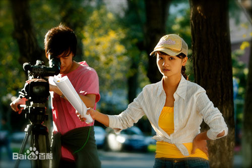 最新唐加思(Tang Jiasi)在《夏天有风吹过》中的图集-万佳直播吧