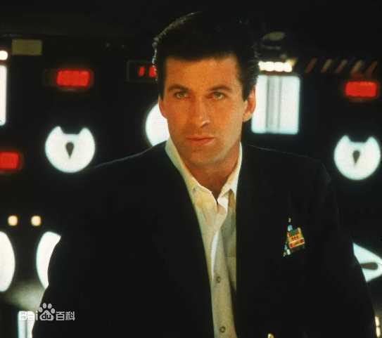 亚历克·鲍德温(Alec Baldwin、Alexander Rae Baldwin III)《猎杀红色十月》精选剧照-万佳直播吧