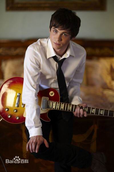 精选罗根·勒曼(Logan Lerman)精彩图册-万佳直播吧