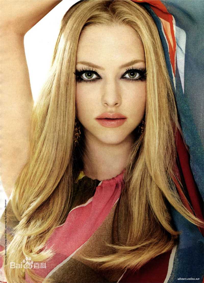 最全阿曼达·塞弗里德(Amanda Seyfried)精彩图册-万佳直播吧