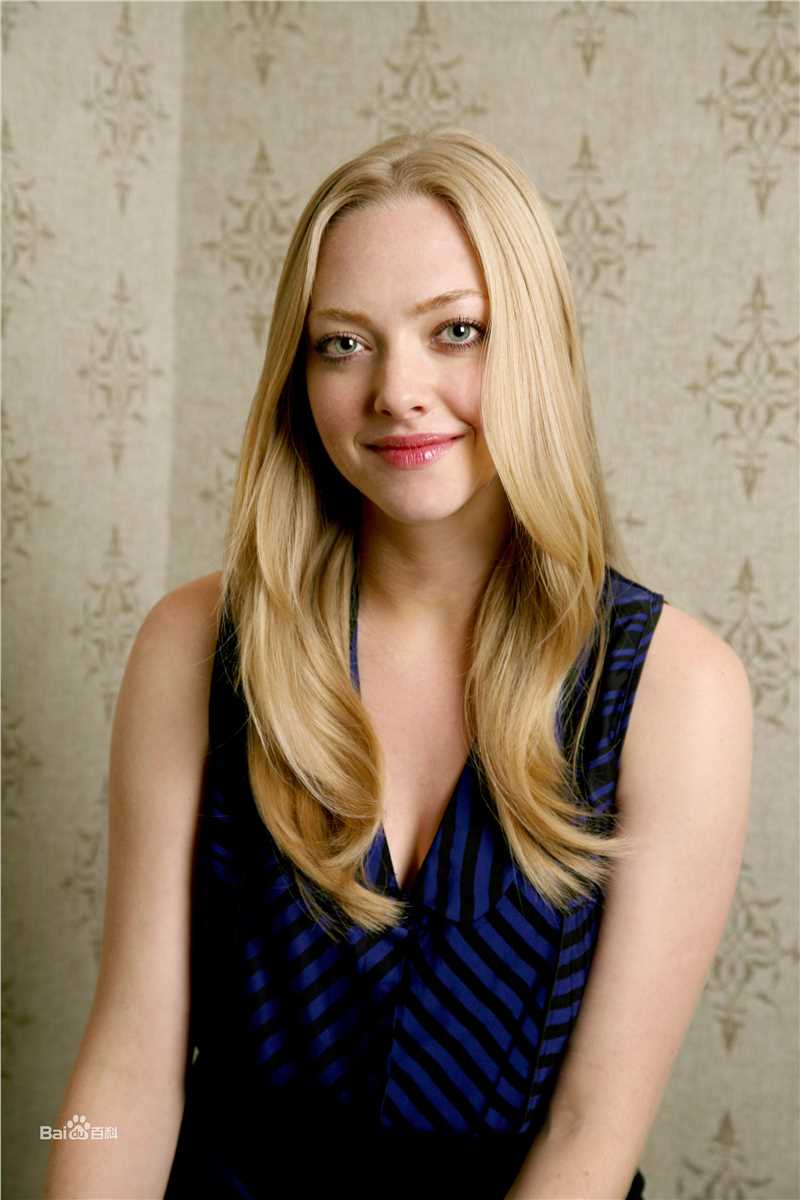 阿曼达·塞弗里德(Amanda Seyfried)精彩图册-万佳直播吧