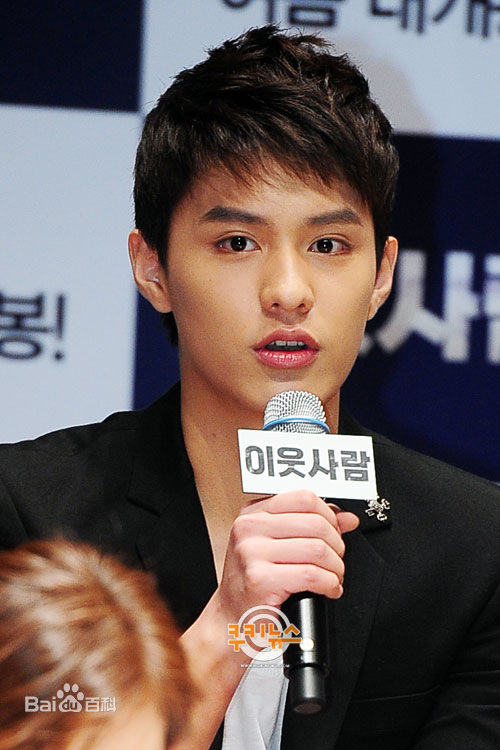 都枝寒(Do Ji Han)采访图性感图片图集-万佳直播吧