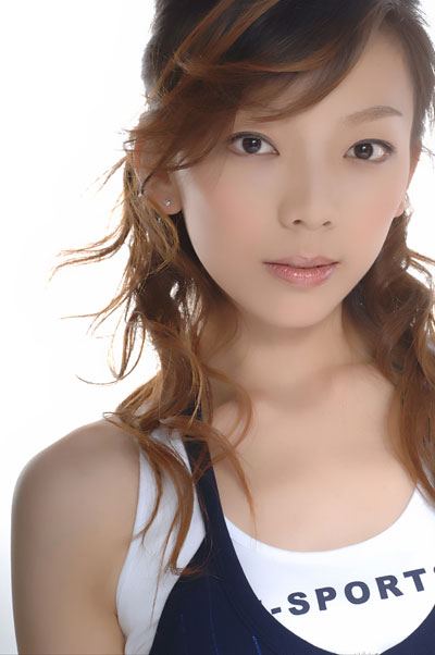 高清张亚飞(Effie Zhang)精彩图册-万佳直播吧