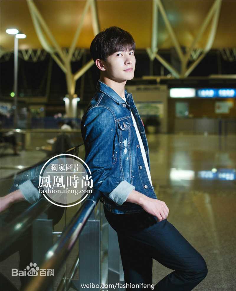 吴念真(Wen-ching Wu)米兰时装周图片图集-万佳直播吧