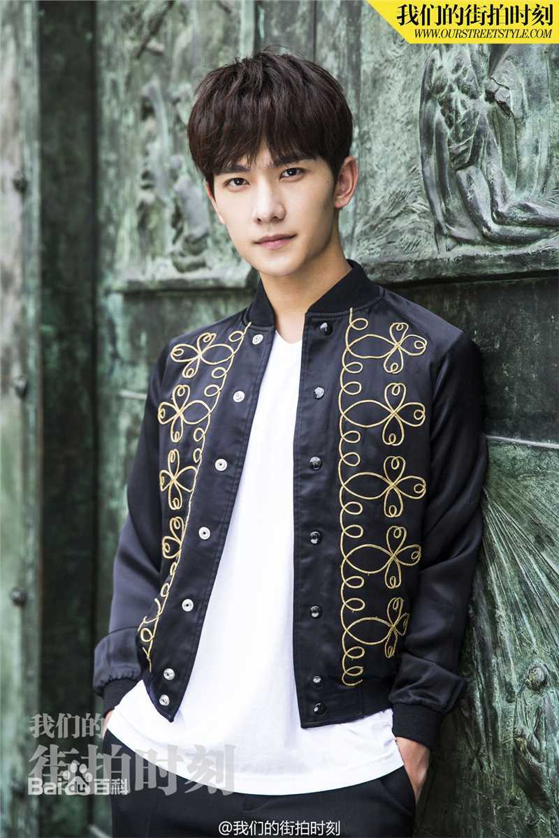 精选吴念真(Wen-ching Wu)在《我们的街拍时刻》中的图册-万佳直播吧