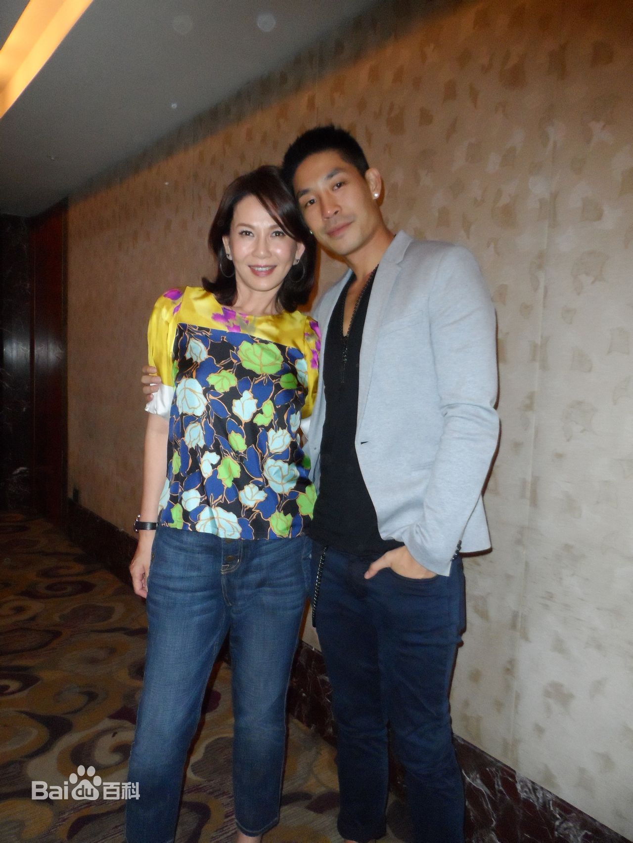 周丹薇(Debbie Chow)戏剧经历图片图册-万佳直播吧