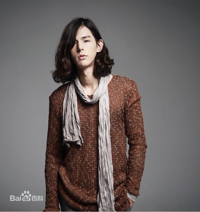 李贤宰(LEE HYUNJAE)2011 Red Homme 模特时期图册-万佳直播吧