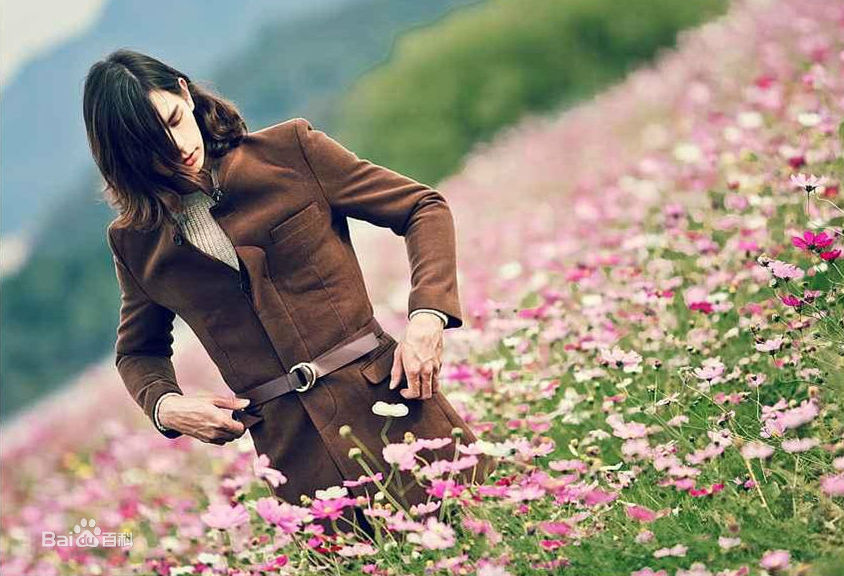 李贤宰(LEE HYUNJAE)2011 Red Homme 模特时期图册-万佳直播吧