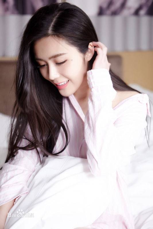 汤晶媚(Tang Jing Mei)高清图集-万佳直播吧